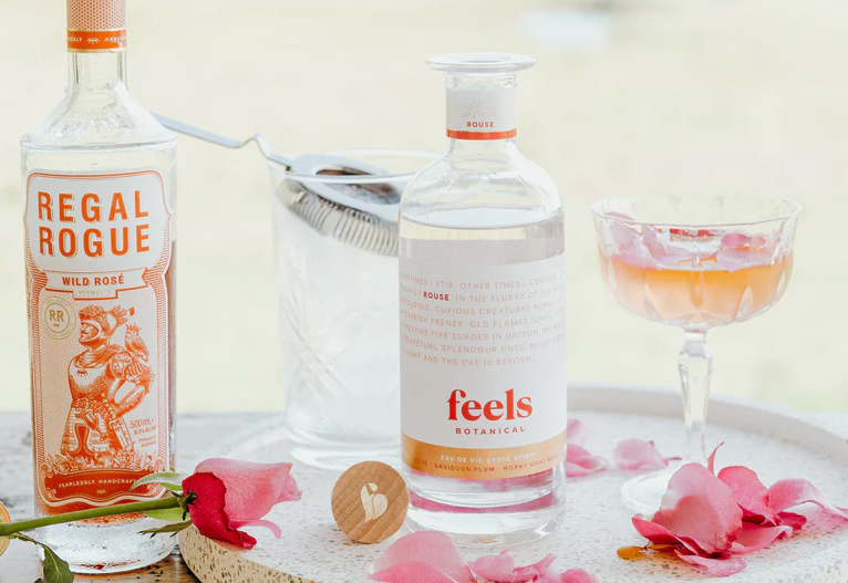 Rouse Martini: A Blend of Rose, Musk and Rhubarb | Best SIPS